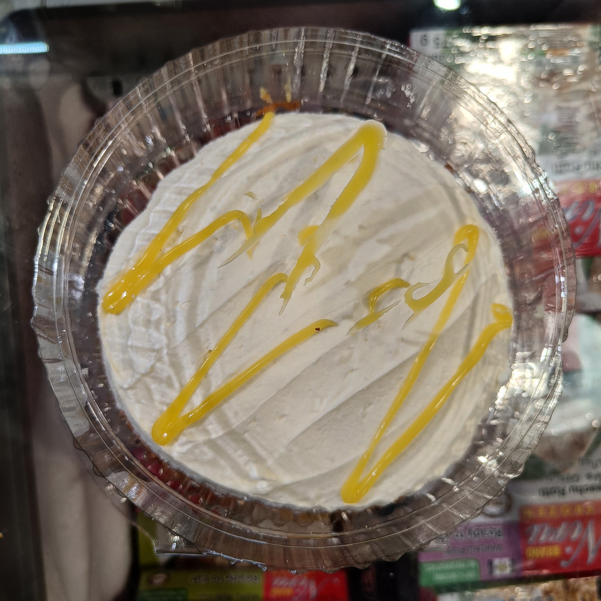Zingy Lemon Sponge Cake - Willesborough Budgens